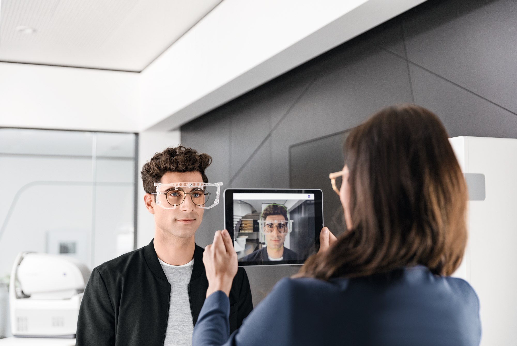 ZEISS completes its digital centration portfolio - Eye Magazine